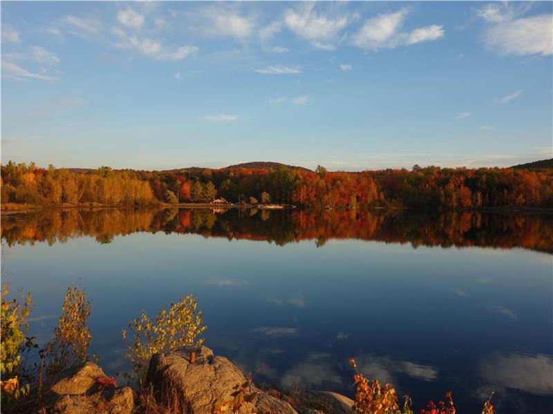 Bord du lac/Ski Bromont/Glissades - Chalet à louer Bromont | PL-26793 ...