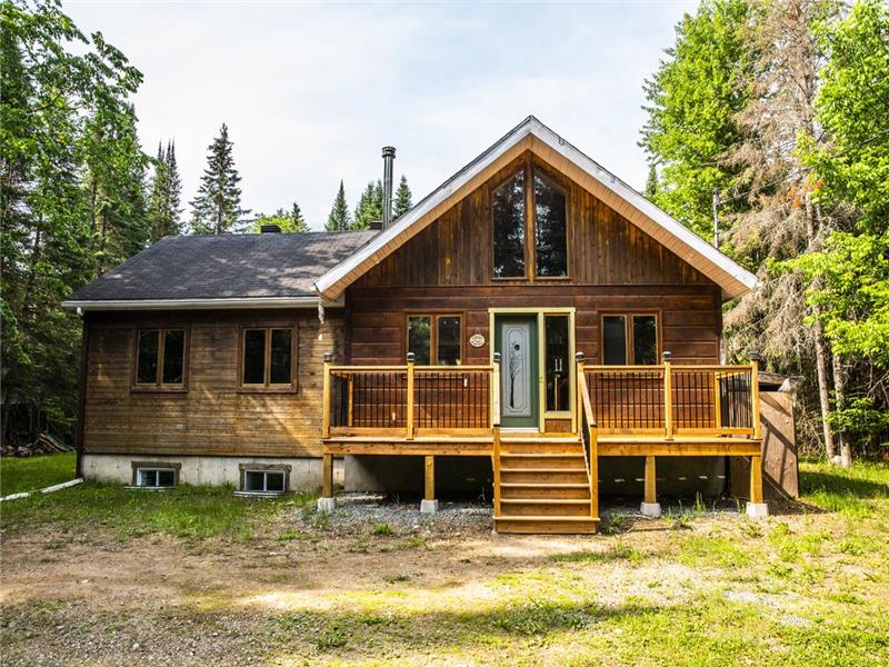 Chalet Rustique - Chalet à louer Amherst | PL-30522 | ChaletsAuQuebec