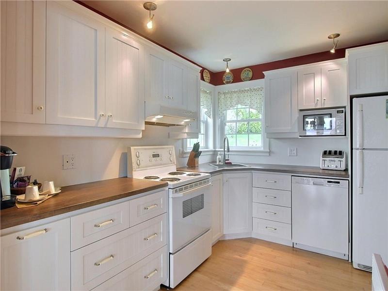 CAP SUR MER:DIRECTEMENT SUR LE - Chalet à louer Cap-à-l'Aigle | DI ...