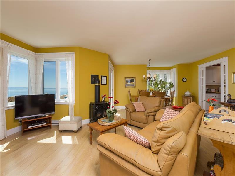 CAP SUR MER:DIRECTEMENT SUR LE - Chalet à louer Cap-à-l'Aigle | DI ...