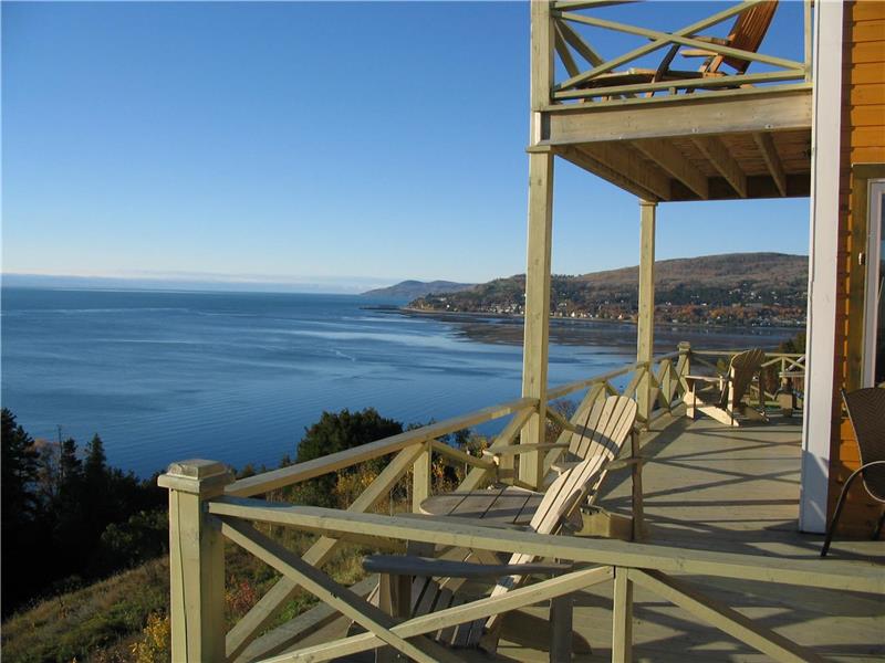 CAP SUR MER:DIRECTEMENT SUR LE - Chalet à louer Cap-à-l'Aigle | DI ...