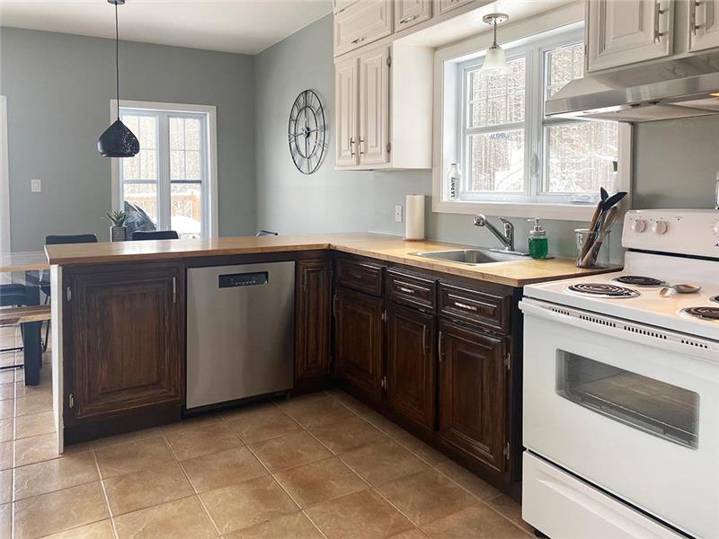 N&J Chalet - Vue du Lac - Chalet à louer Coaticook | DI-34382 ...