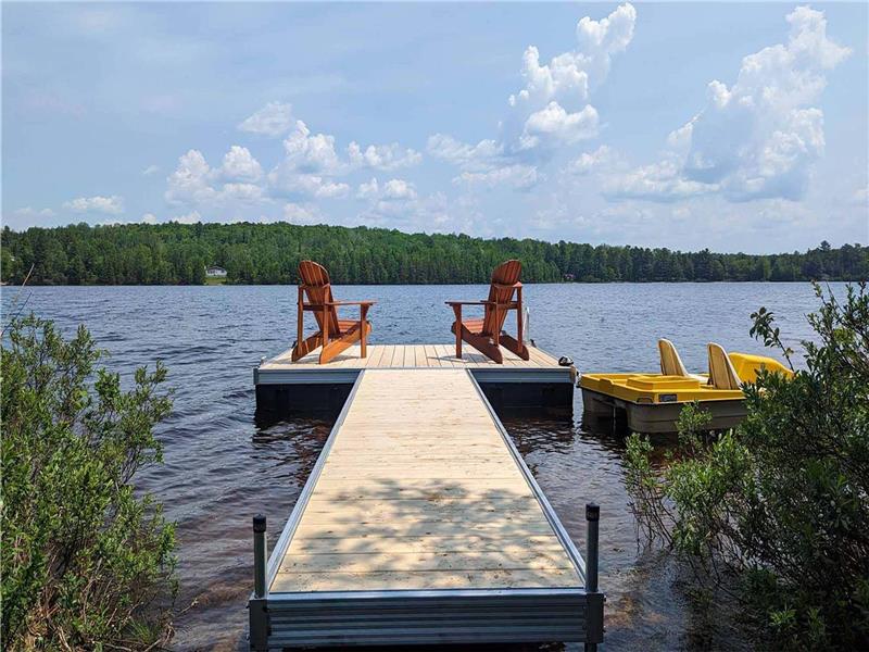 LAKE HOUSE CHALET - PRIVE - BOARD - Chalet à louer Nominingue | DI ...