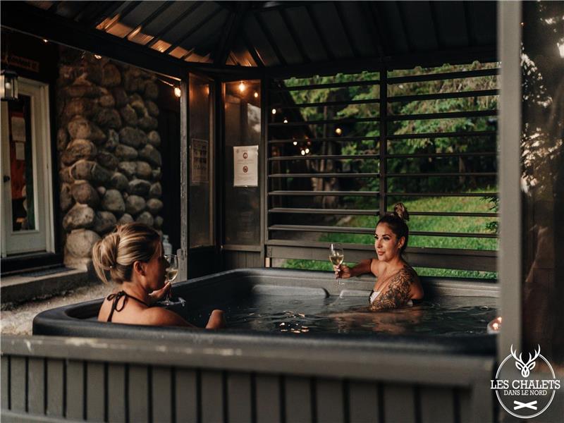 Les chalets dans le nord ( SPA - - Chalet à louer Ste-Lucie-des ...
