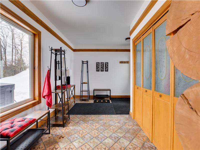 Domaine forêt d'eau - Chalet en - Chalet à louer Lac-Simon | PL-37562 ...