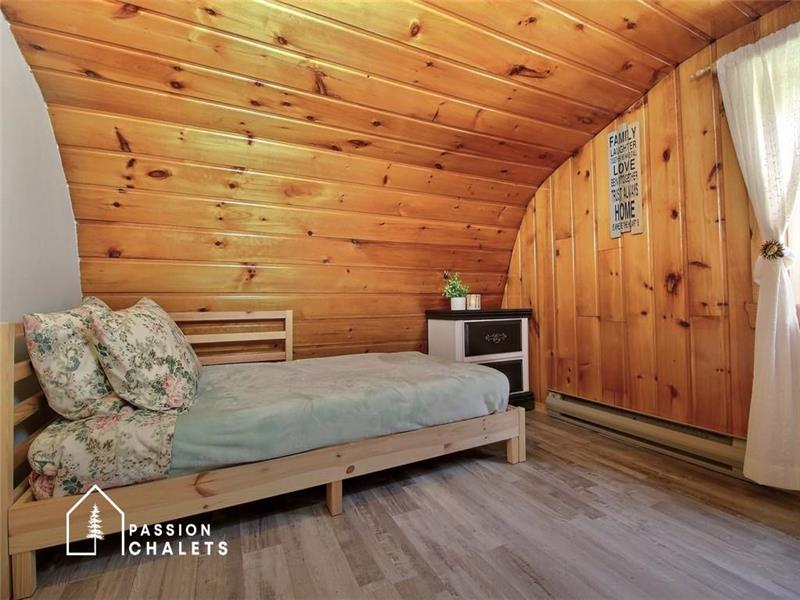 * PASSION CHALETS * | LUCY | - Chalet à louer Ste-Lucie-des-Laurentides ...