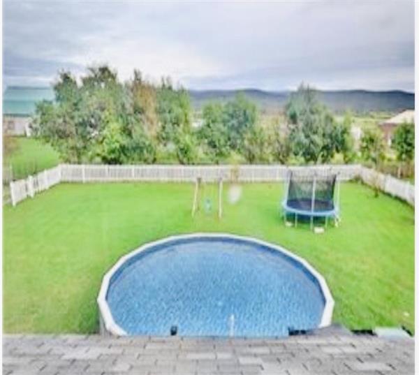 Chalet Pakingan,on the - Cap-Chat Cottage Rental | PL-39652 ...