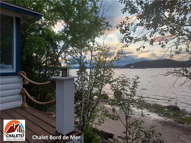 Chalet Bord de Mer - Chalet à louer La Baie | PL-40148 | ChaletsAuQuebec