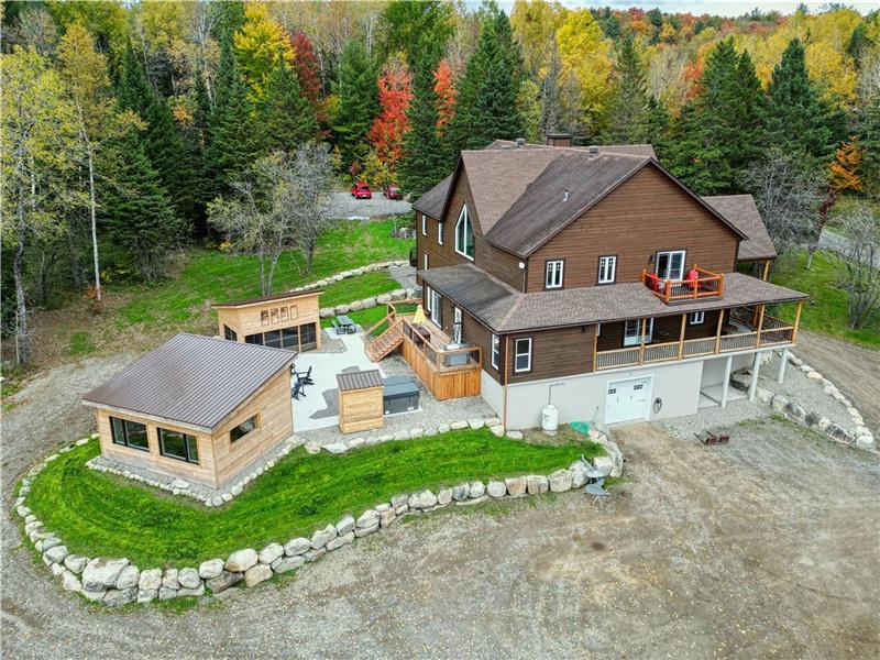 Domaine du Mont Loyal - Spa Sauna - Chalet à louer Rawdon | DI-41902 ...