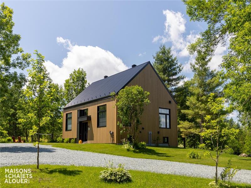 Le Domaine Saint-Julien - Chalet à louer St-Julien | DI-42621 ...