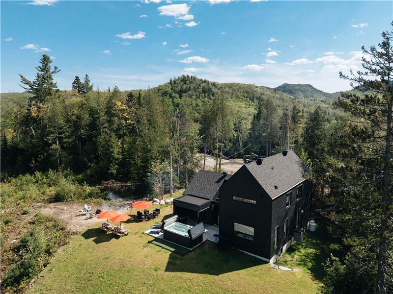 Le Nordet - Spa, Salle de Jeux et - Chalet à louer St-Côme | PL-42713 ...