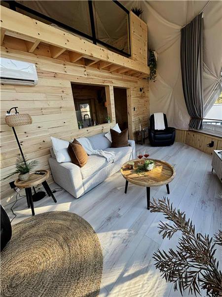 Dôme Domaine le Stéphanie - Chalet à louer Val-des-Bois | PL-43269 ...