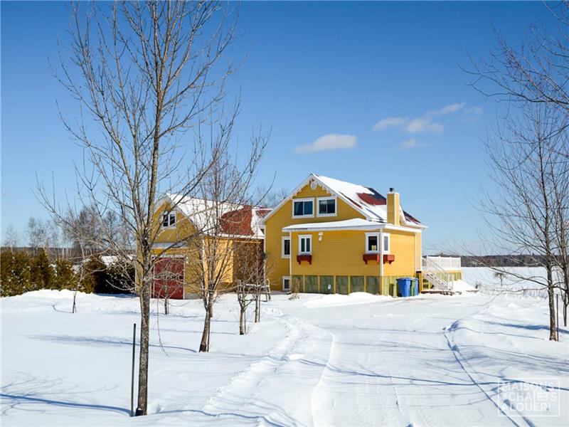 Au Soleil Levant du Lac Aylmer - Chalet à louer Beaulac-Garthby | DI ...